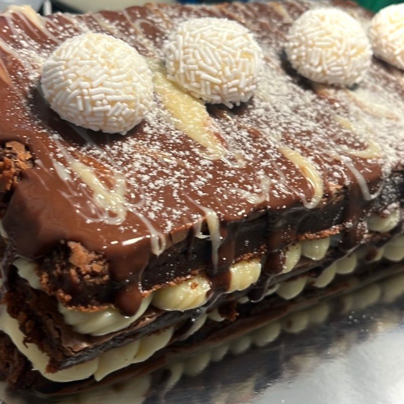 Torta BROWNIE com 2 Camadas de Recheio (TASTE OF DREAM) – Brazilian Market